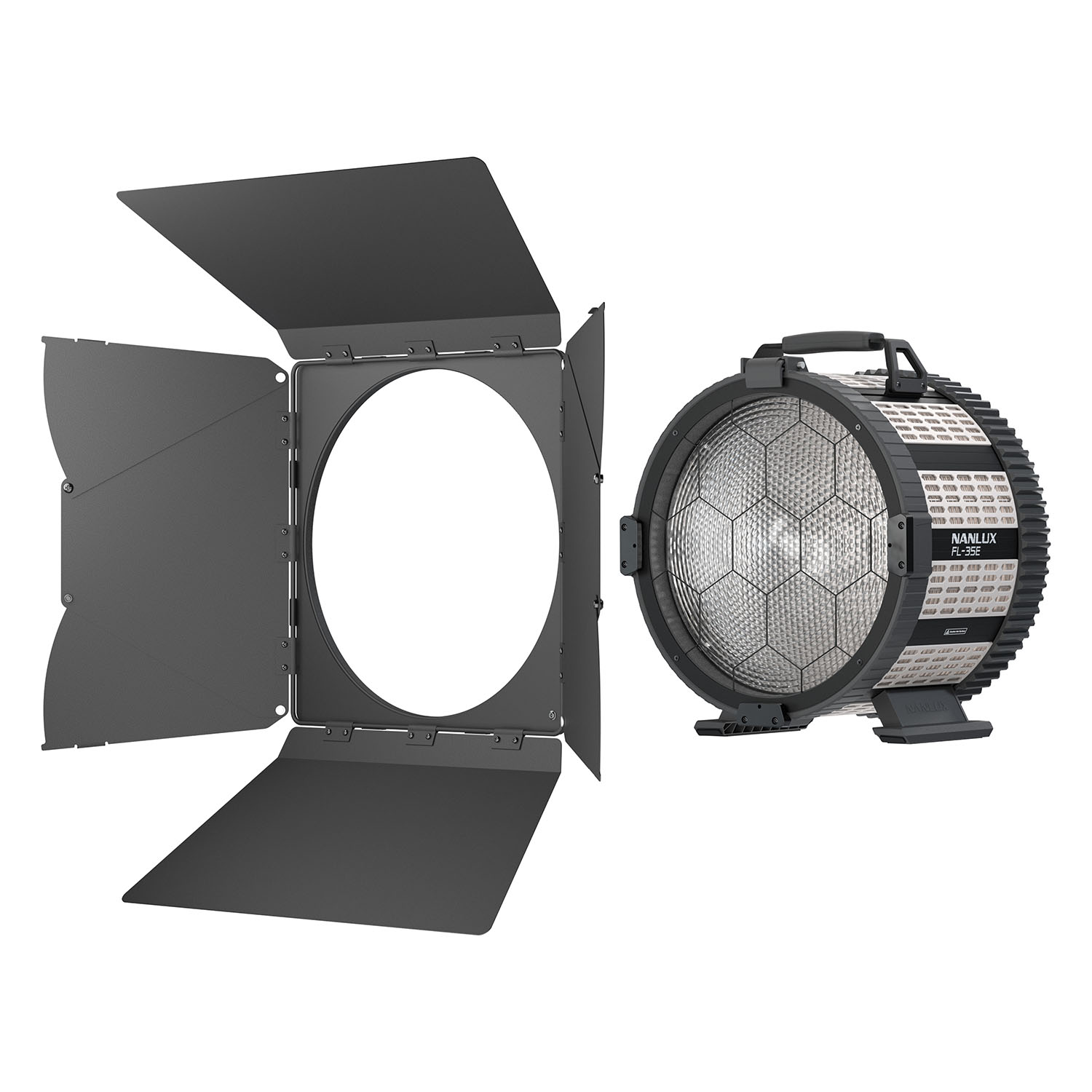 Ya disponible la nueva lente Fresnel motorizada para el foco LED Evoke ...