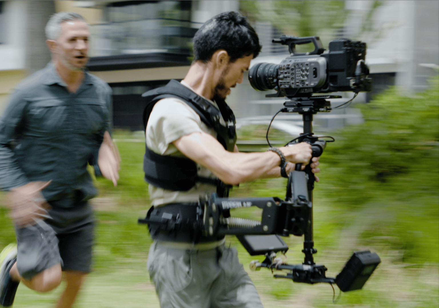 El nuevo Steadicam Axis con estabilizador de 3 ejes integrado ya está ...