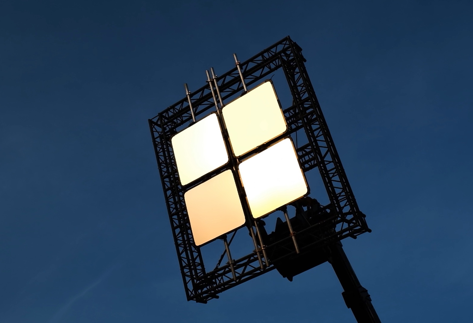 Lightbridge presenta el C-100 Grid System, una herramienta diseñada ...