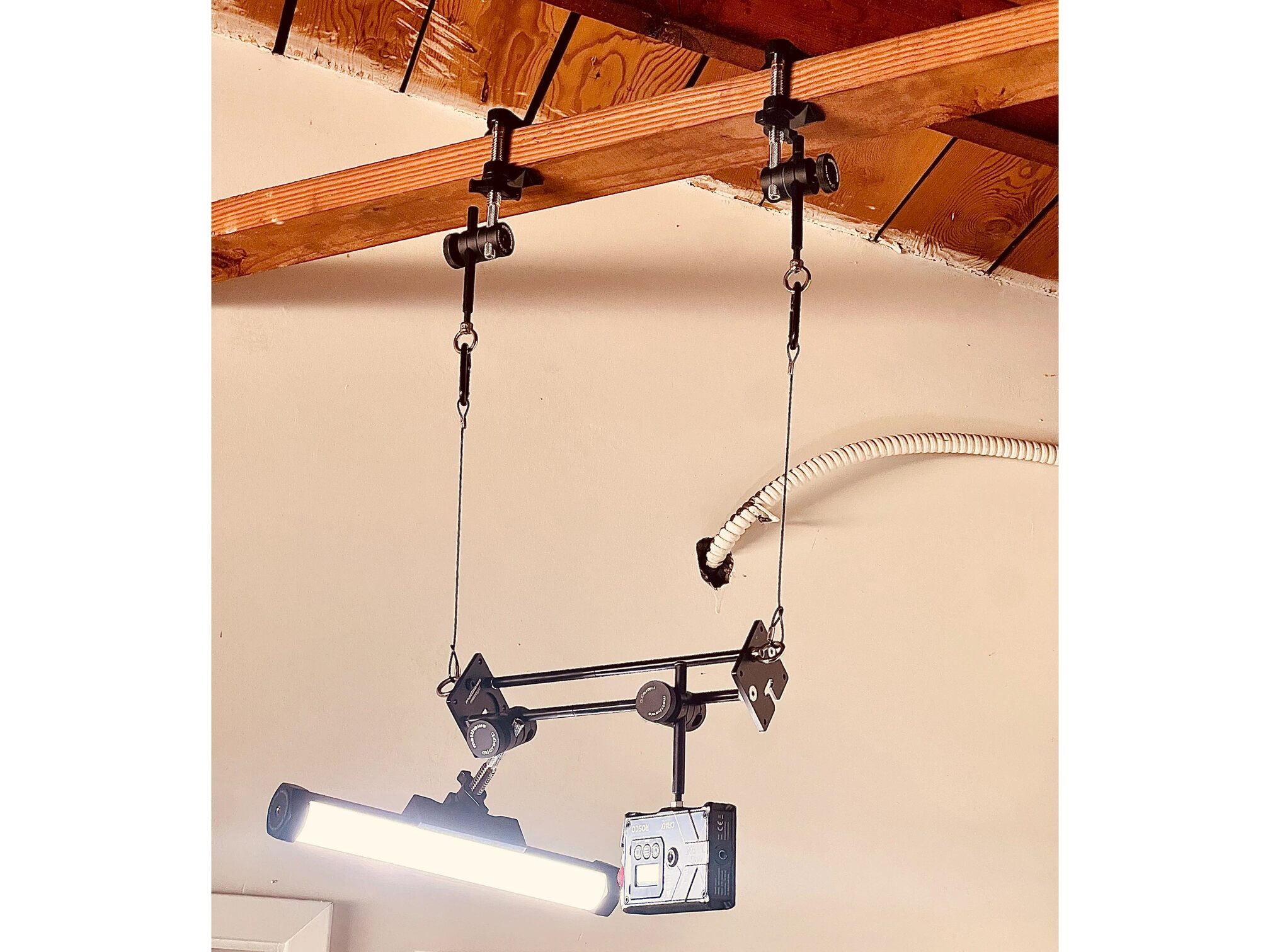 Matthews presenta el MICROGrip Master Rigging Kit, un conjunto de ...